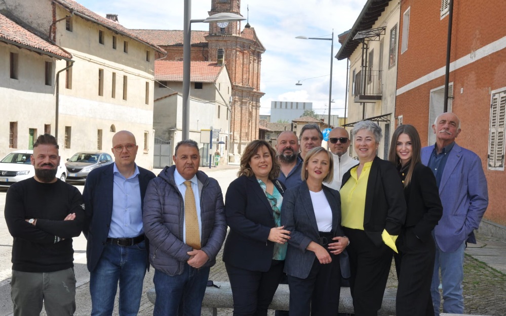 Crova: Daniela Trentarossi si candida per il rinnovamento del paese ...