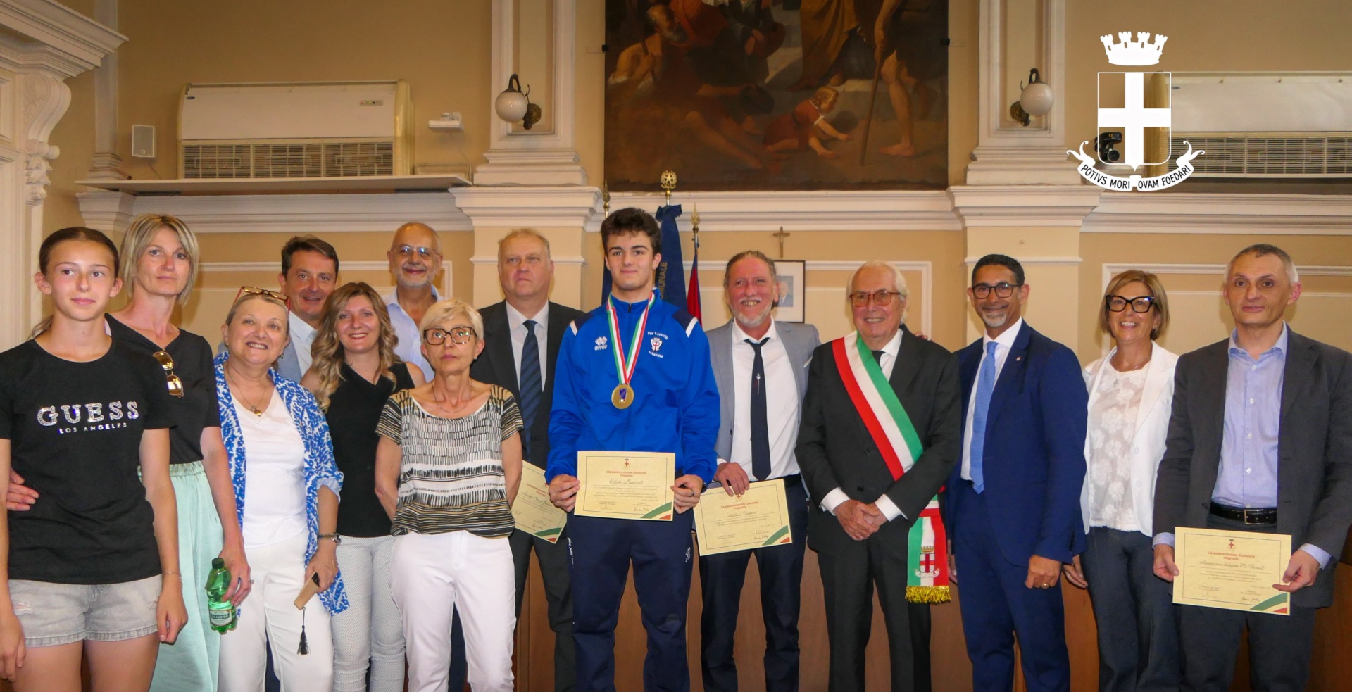 Il campione italiano di spada Ettore Leporati a Palazzo di Città ...