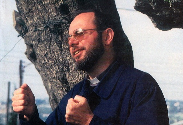 Venticinque anni fa moriva don Mauro Stragiotti: ricordato a Gattinara ...